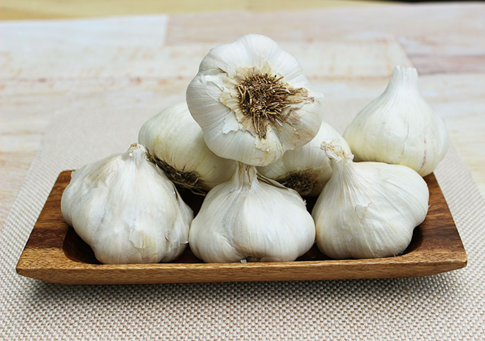 Top 4 Garlic Benefits, Allicin and Sulfur-Containing Compounds